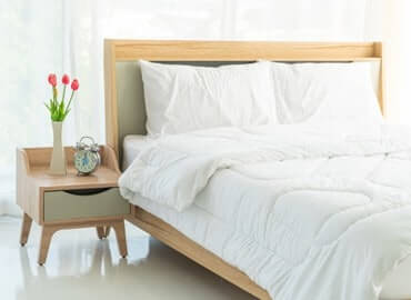 Beds that are made up of blockboards